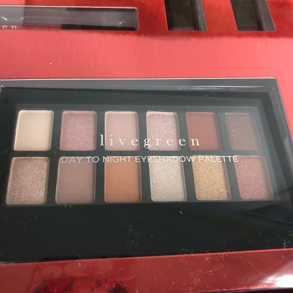 Livergreen | Makeup | Livegreen Beauty Box New | Poshmark